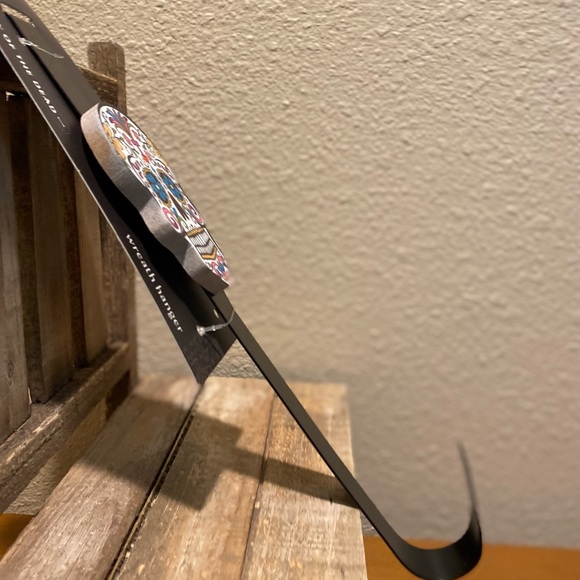 JMLE, LLC. | Holiday | Day Of The Dead Wreath Hanger Sugar Skull Wreath ...